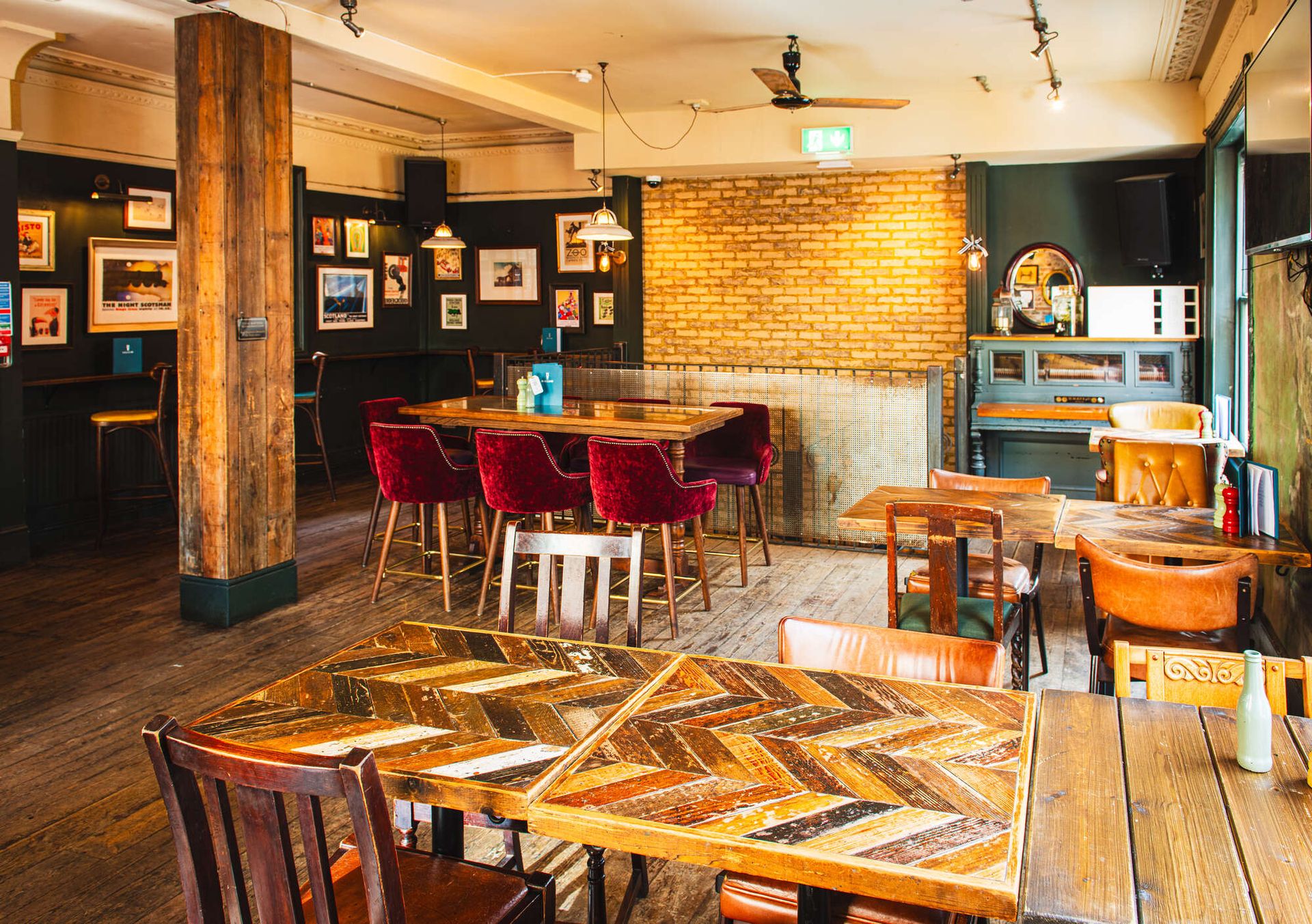 The Fellow | pub | North London | Young's Pub