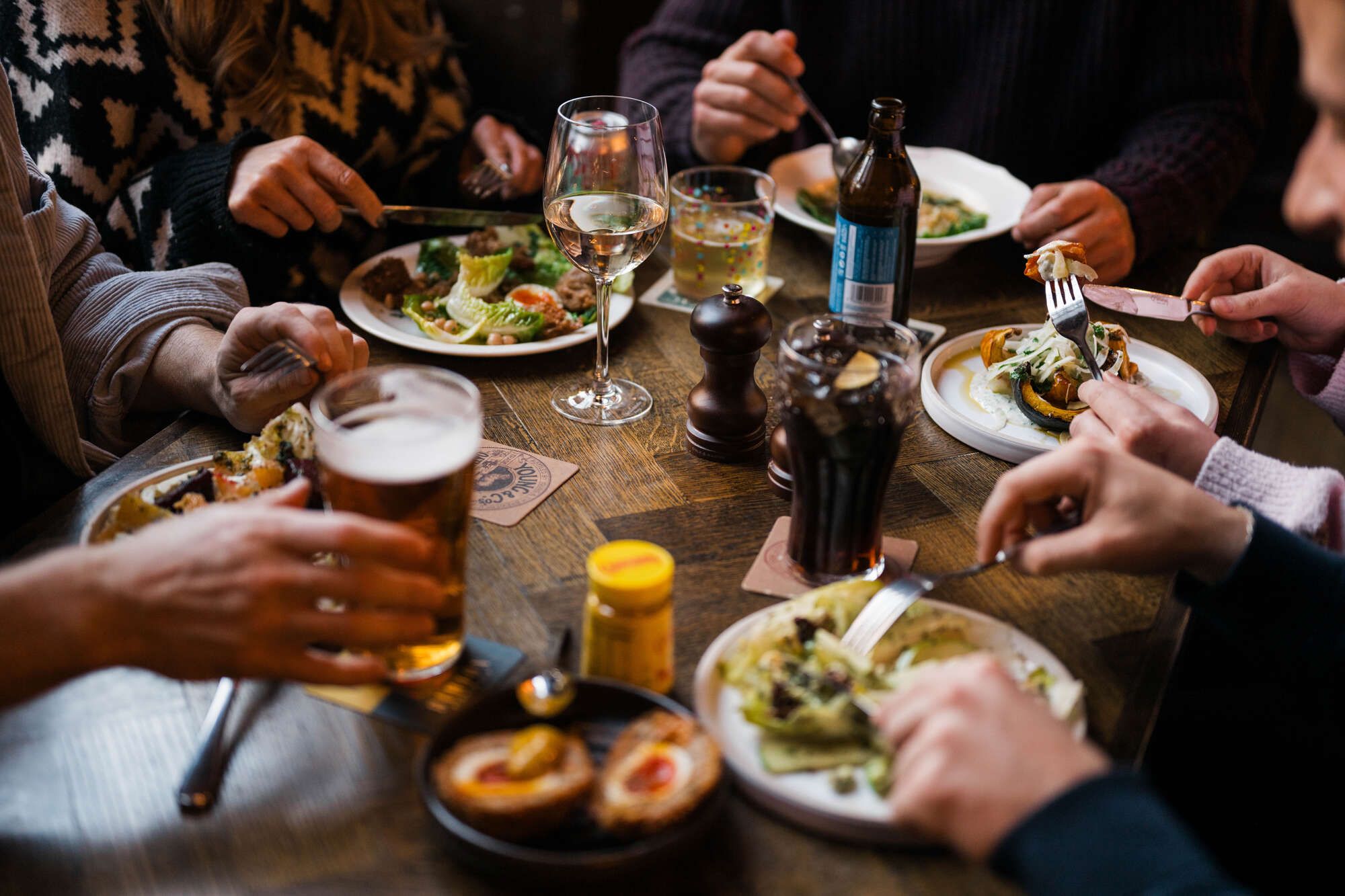 The Fellow | pub | North London | Young's Pub